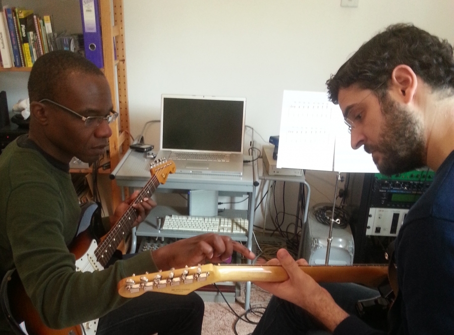 Looking for a Music Teacher? Matthew Rusk build the | Gigstarter