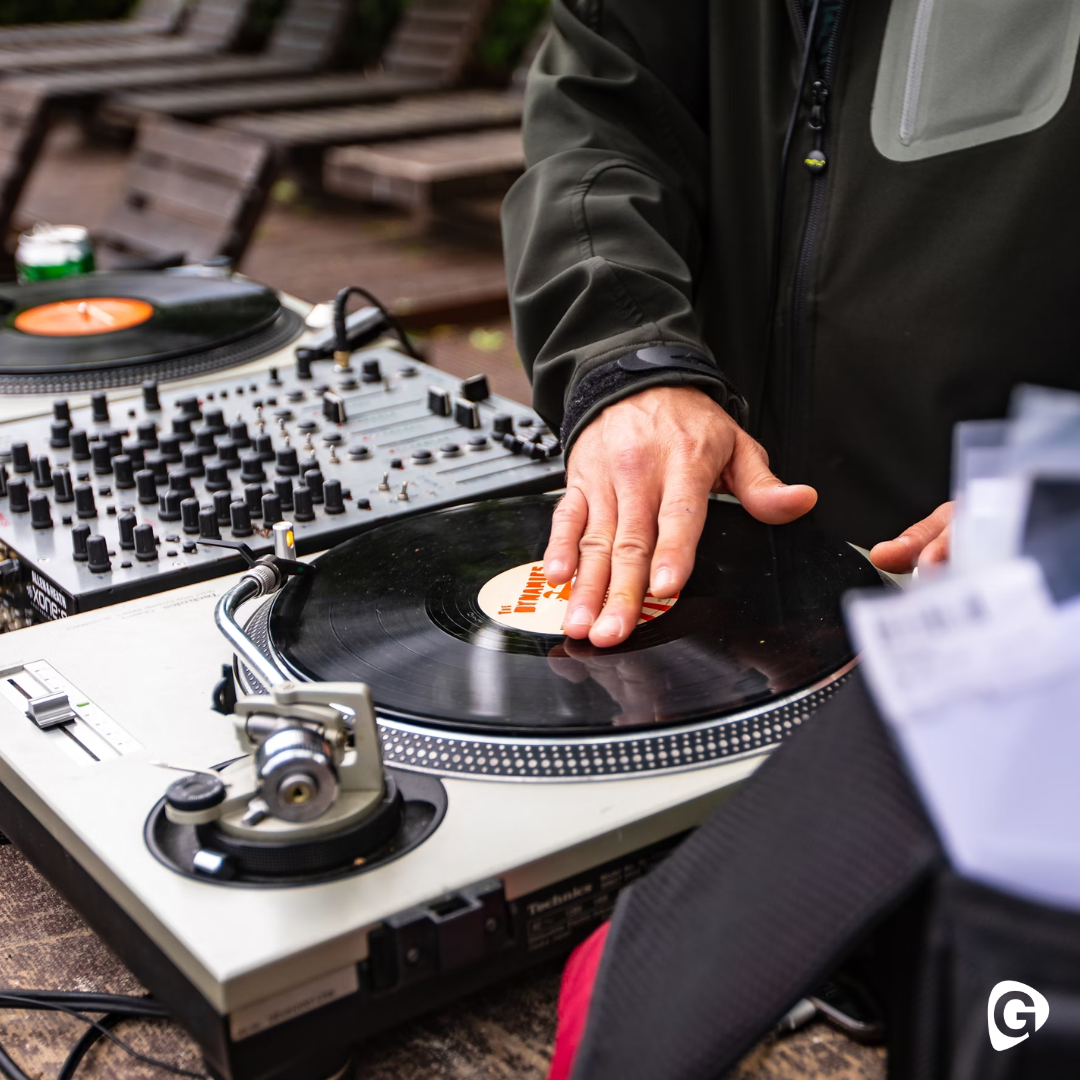 Dutch DJs in the world | Gigstarter