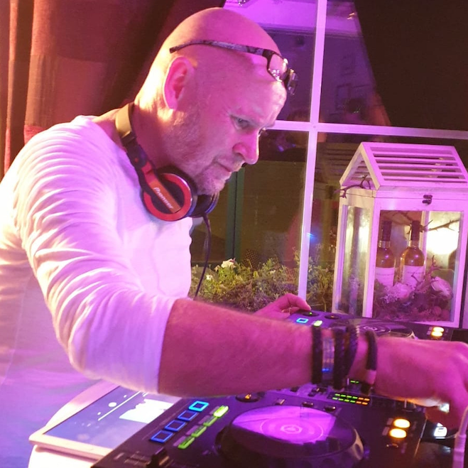 Interview DJ AdV | Gigstarter