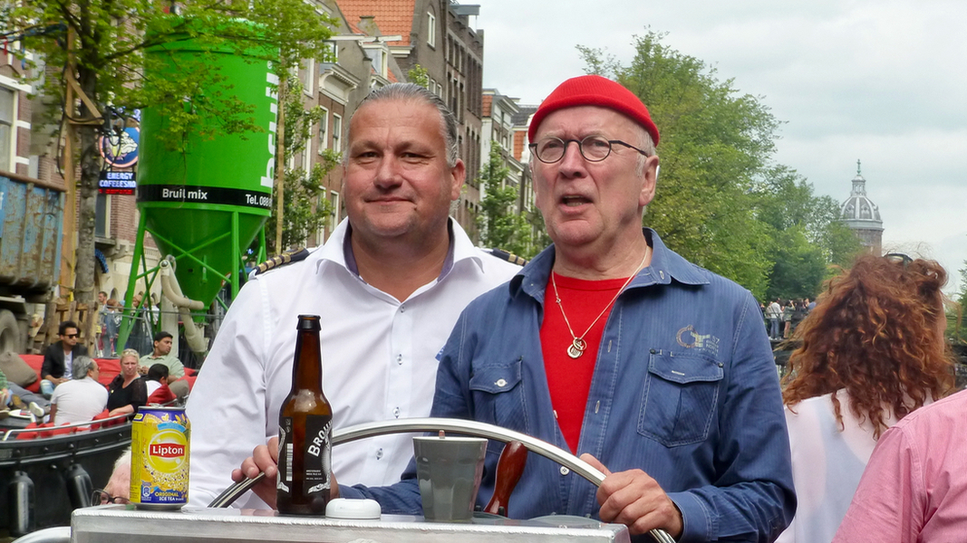 Boek Harry Slinger: boek Drukwerk/Muzikaal Cultureel | Gigstarter