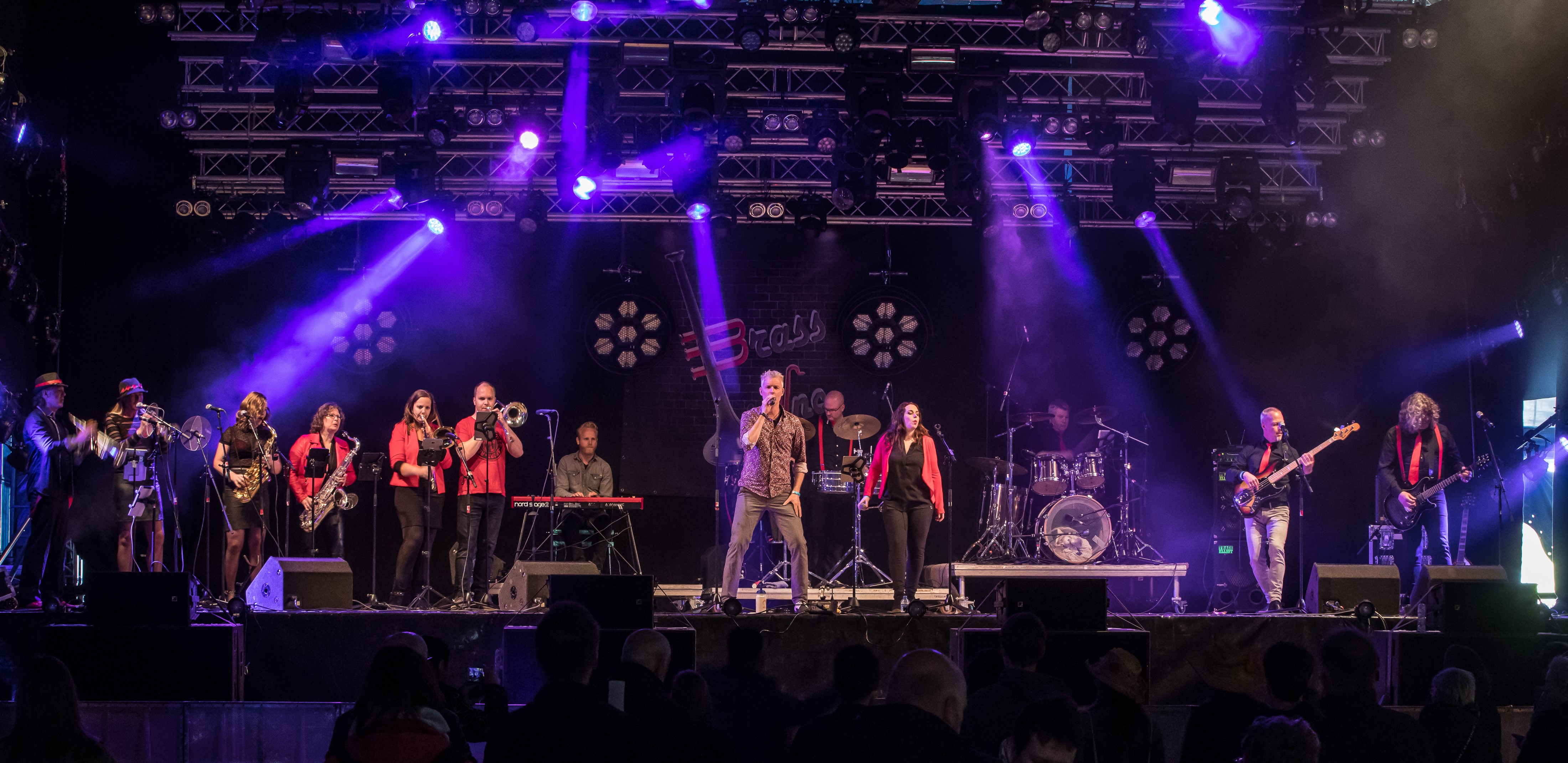 Boek Brass Inc. | Gigstarter